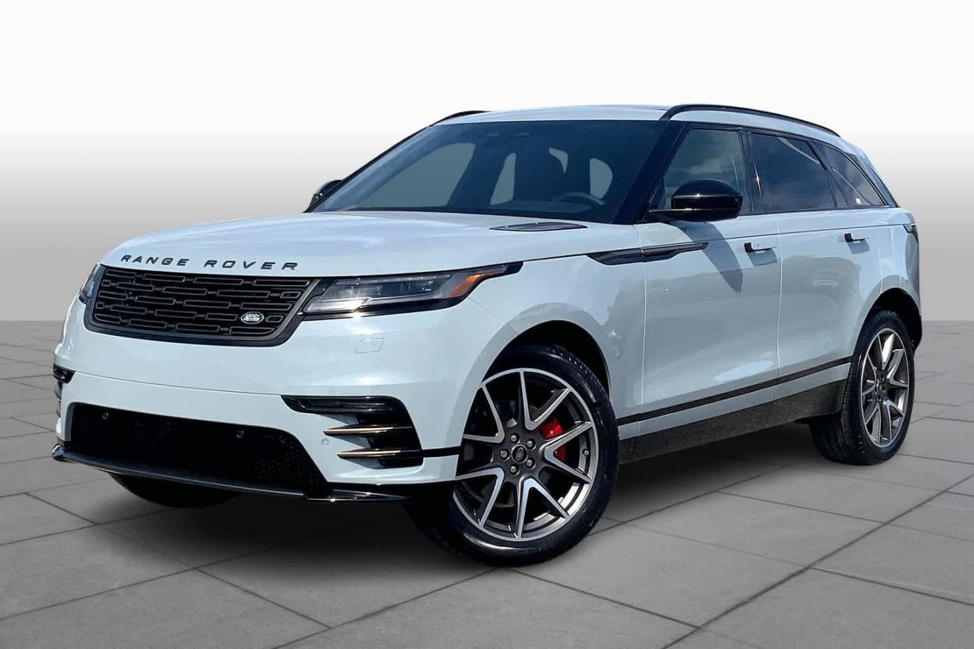 New vs. Used Range Rover Velar in Sri Lanka | Ultimate Guide